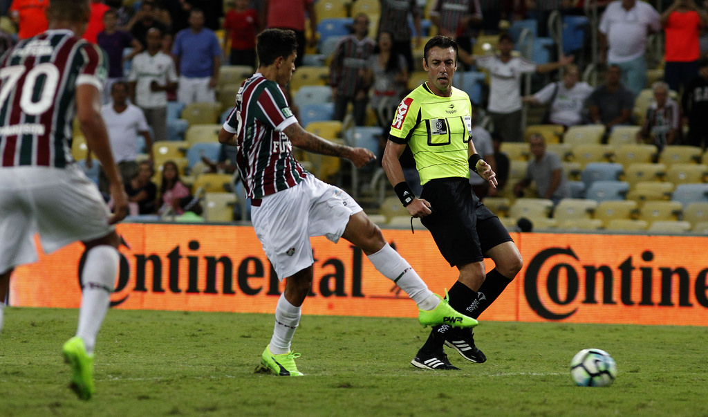 Pedro comenta volta de Dourado e prevê jogo duro contra o Bahia: Pedro comenta volta de Dourado e prevê jogo duro contra o Bahia: