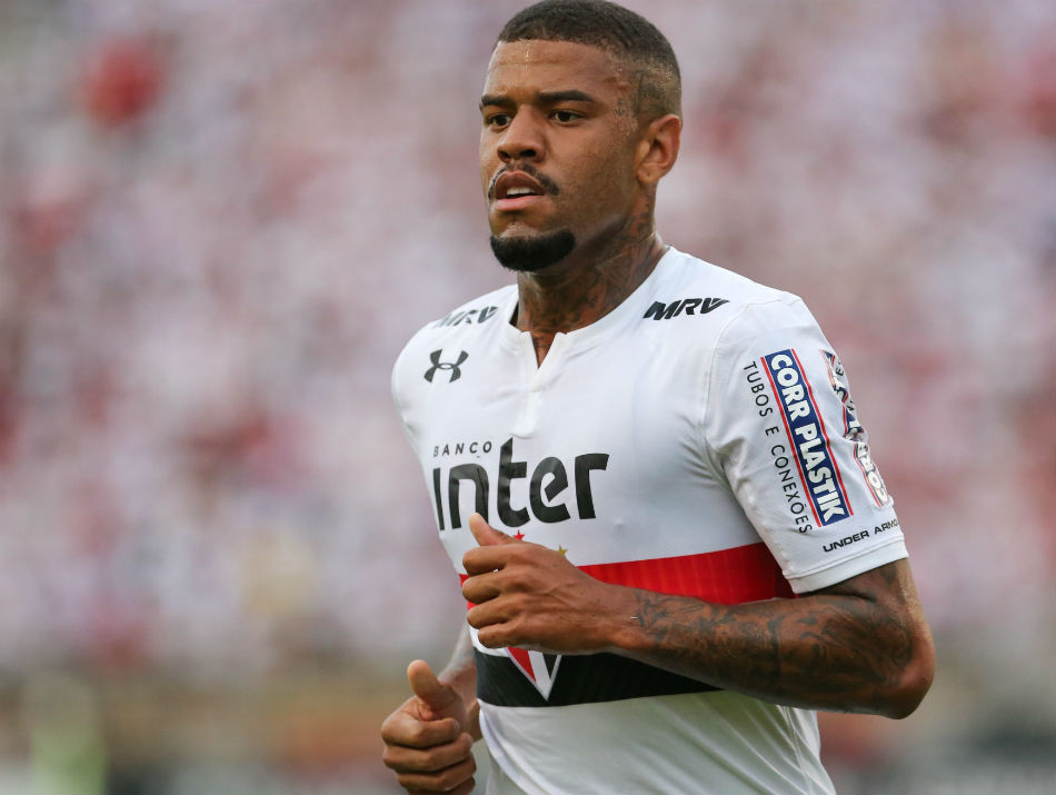 Fluminense avalia contratação de lateral-esquerdo do São Paulo, diz ... Fluminense avalia contratação de lateral-esquerdo do São Paulo, diz ...