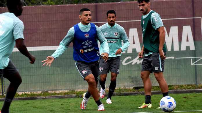 Quase emprestado pelo Flu, André diz que nunca se abateu: Quase emprestado pelo Flu, André diz que nunca se abateu: